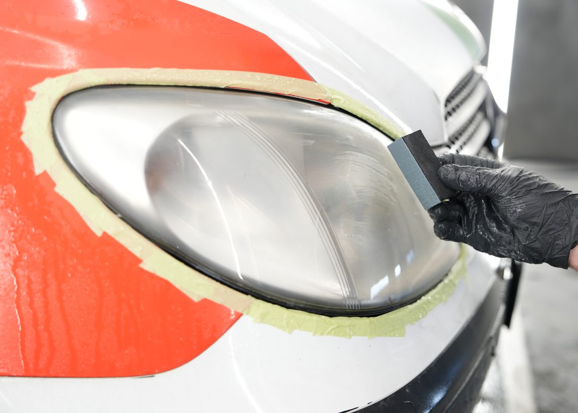 Come pulire i fari ingialliti: guida completa per fari auto lucidi e ...